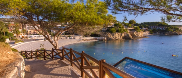 Guía completa de la playa Cala la Fustera en Benissa, Alicante ...