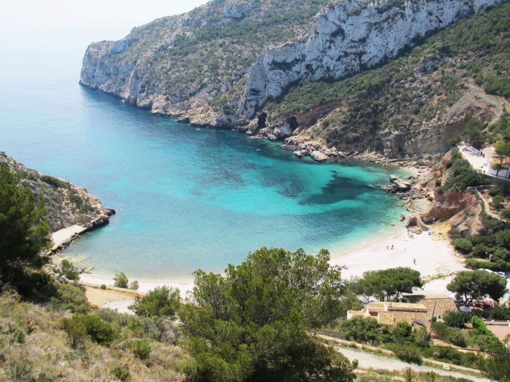 Las mejores playas y calas de la Comunidad Valenciana para disfrutarlas ...