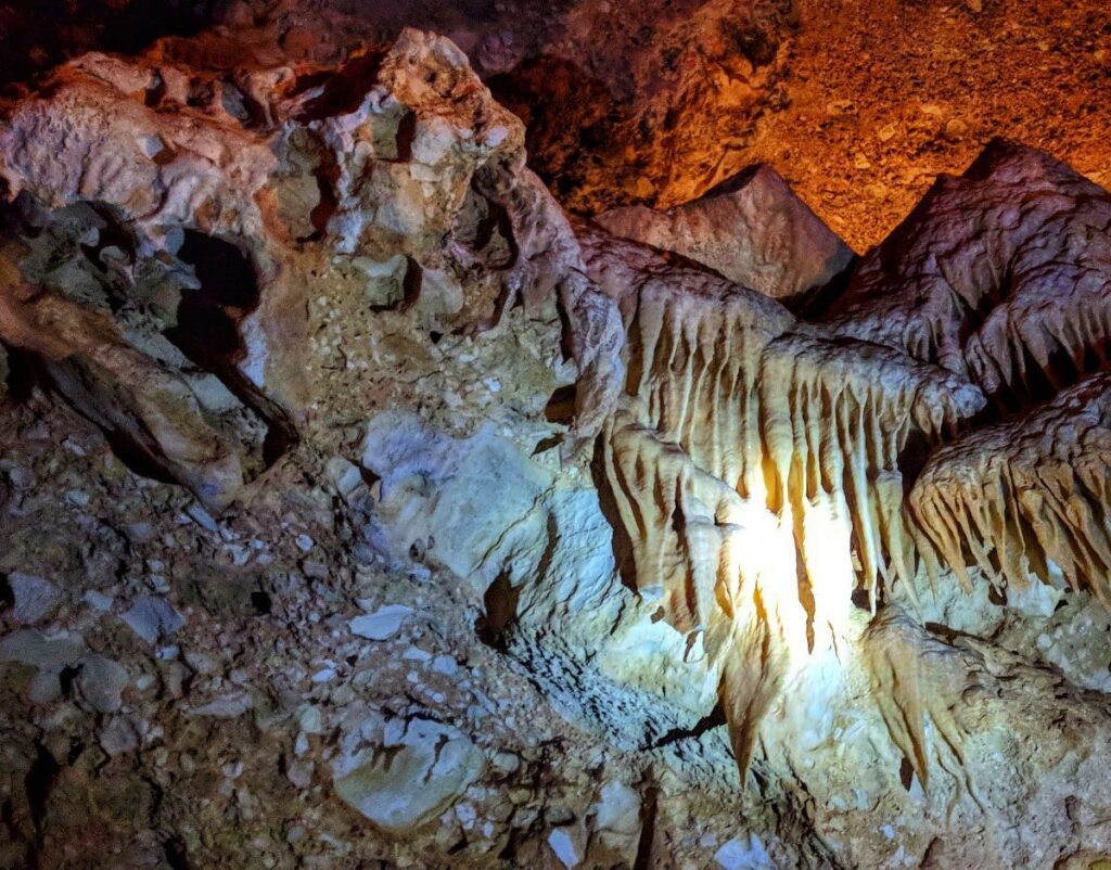 Descubre la maravillosa Cueva de Don Juan en Jalance, Valencia: ¡una ...