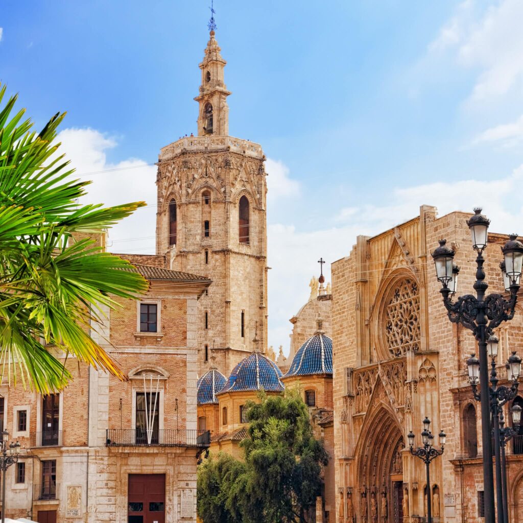 Discover the Ancient Beauty of Valencia Cathedral: A Must-See ...