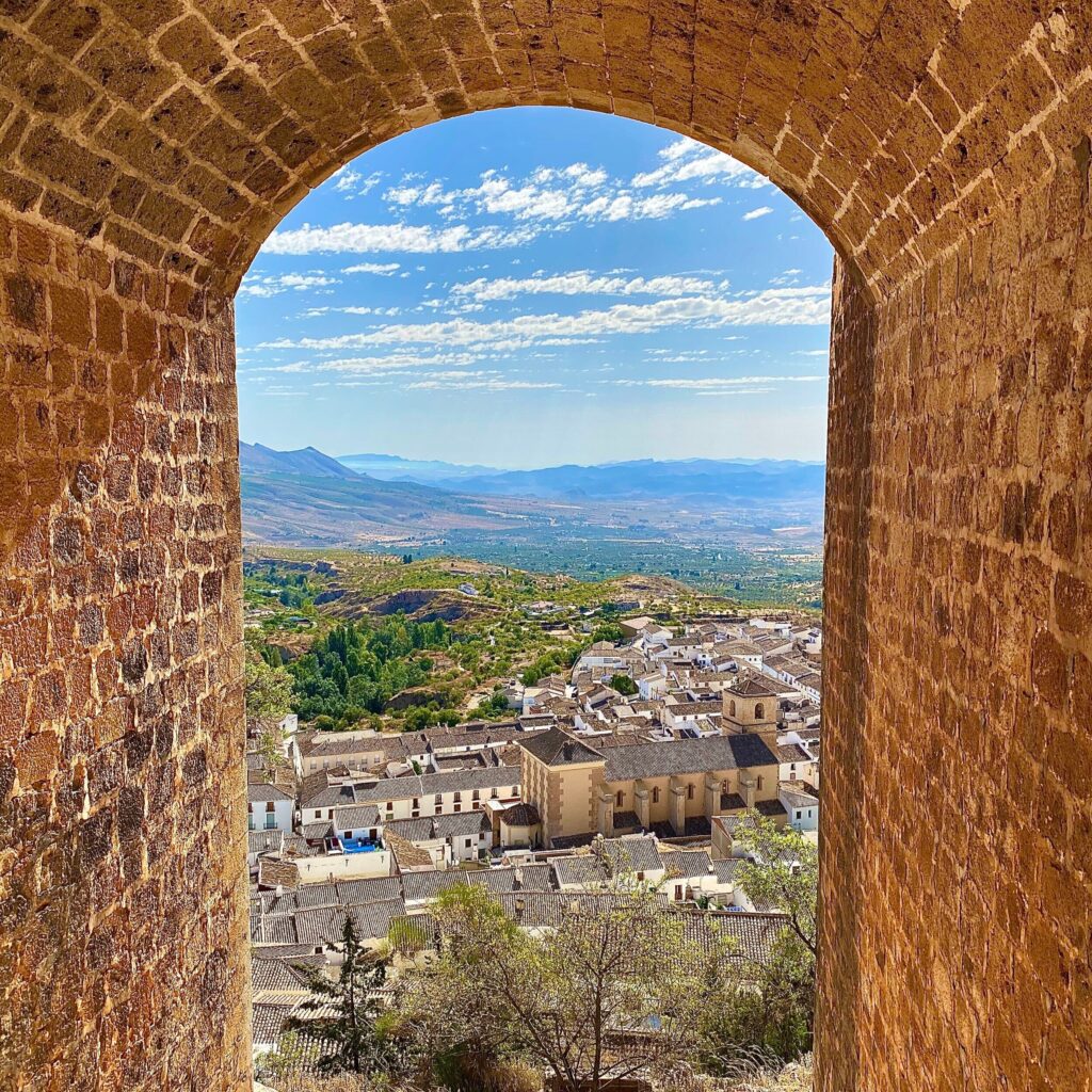 Discover the Hidden Gems of Spain's Thriving Port of Valencia ...