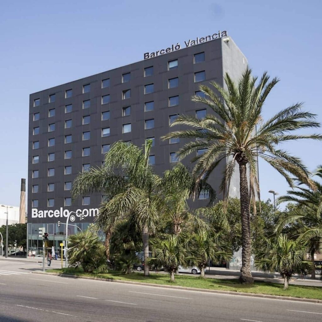 Unlock the Secret to the Perfect Valencia Getaway: Discover How Long ...
