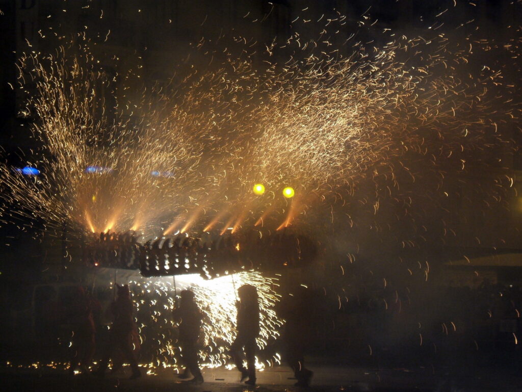 Fire Parade 2025 in Valencia: Schedule and Route - Experiences Valencia